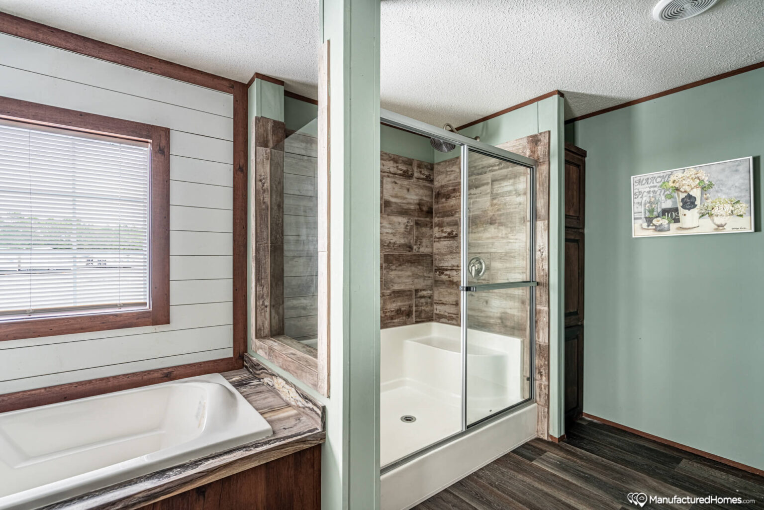 2023 Live Oak HPS Painted Sheetrock Highlander H-3764X-PS – 4BR/3BA ...